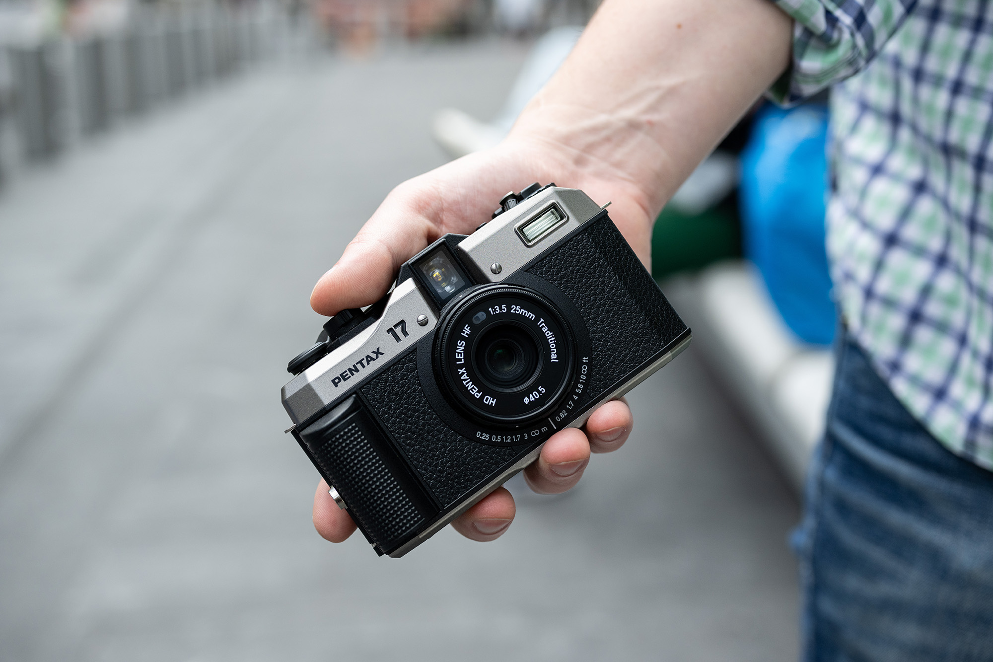Pentax 17 film camera officially announced, available for pre-order ...
