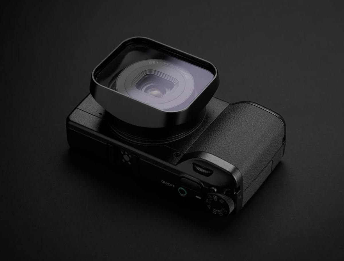 New: Ricoh GR IV lens hood by Squarehood - Pentax & Ricoh Rumors